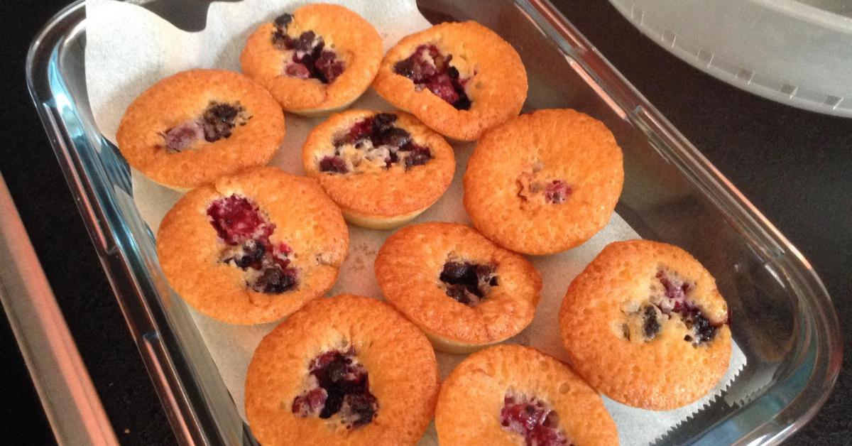 Petits biscuits fruits rouges reste blancs d œufs par Brinq. Une ...